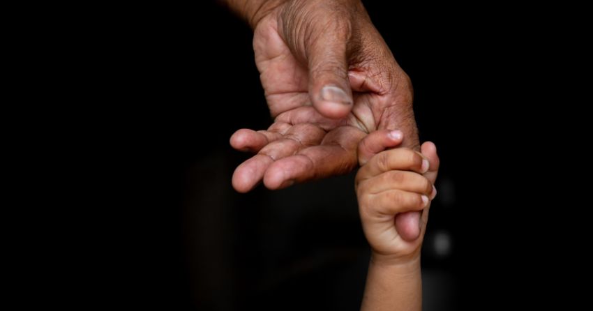 Childhood Adversity Accelerates Epigenetic Aging—But Positive Parentin ...